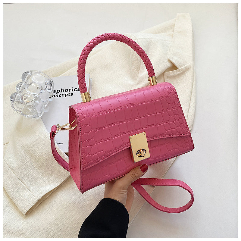 The Matilda Handbag – Bond & Mason